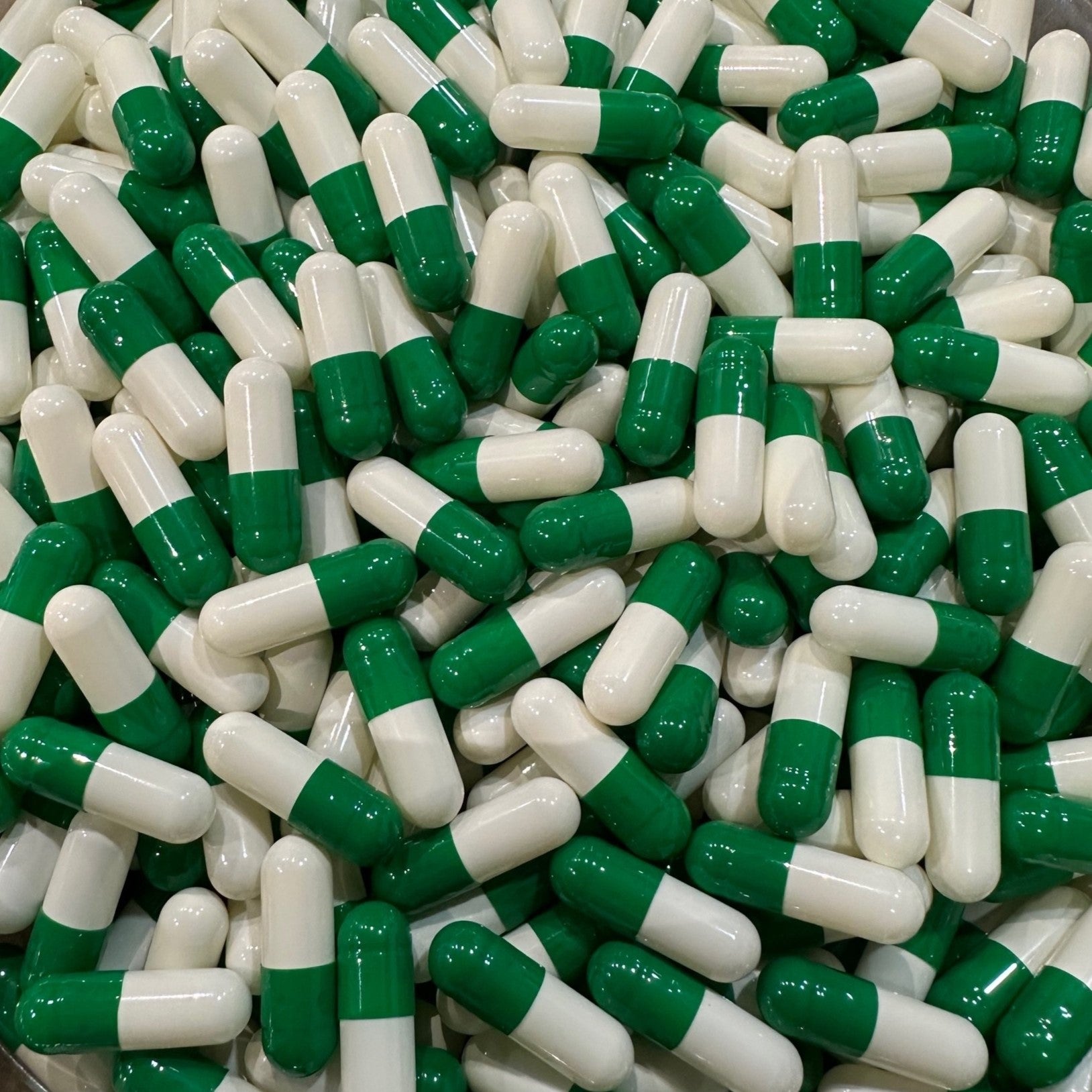 Size 00 Green/White Empty Gelatin Capsule (950mg powder capacity ...